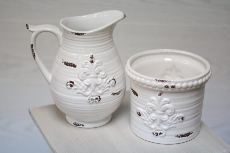 20 Piece White Dolomite Containers - Unique Designs